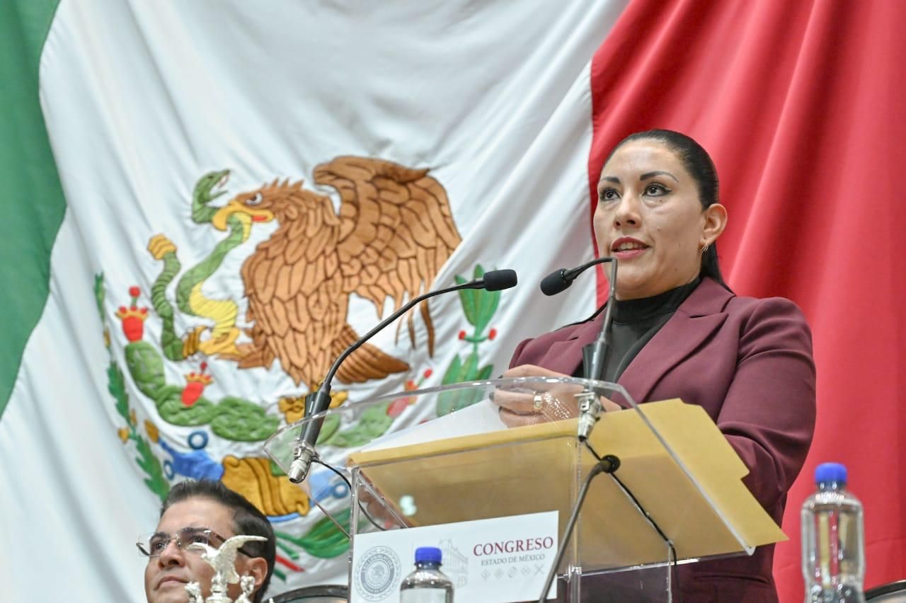 La legisladora Martha Camacho es la presidenta del Congreso Mexiquense ...